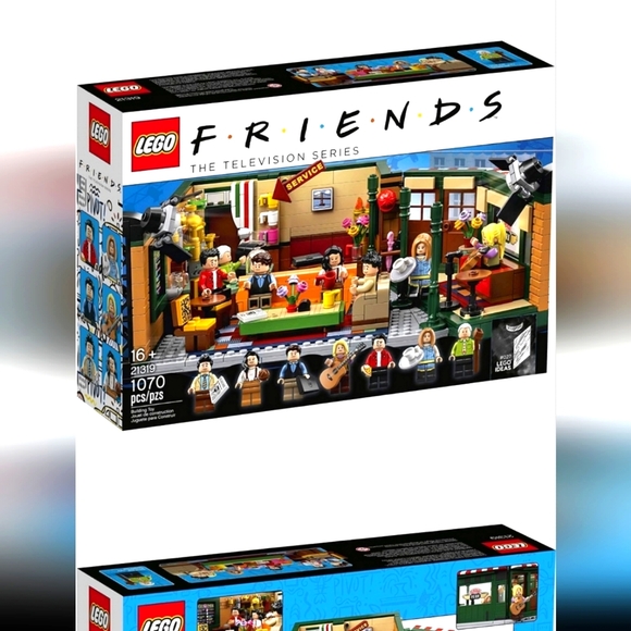 Lego | Toys | Retired Lego Friends Central Perk 2319 | Poshmark